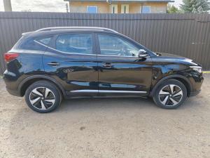 Black MG ZS 2022 in Kaunas, with an engine capacity of 0.00 L and mileage of 118 thousand km for 9999 €, photo 6 on AUTOMOTO.COM.LV