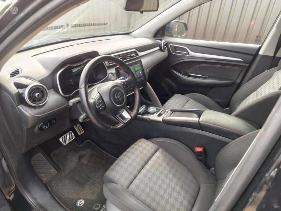 Black MG ZS 2022 in Kaunas, with an engine capacity of 0.00 L and mileage of 118 thousand km for 9999 €, photo 10 on AUTOMOTO.COM.LV