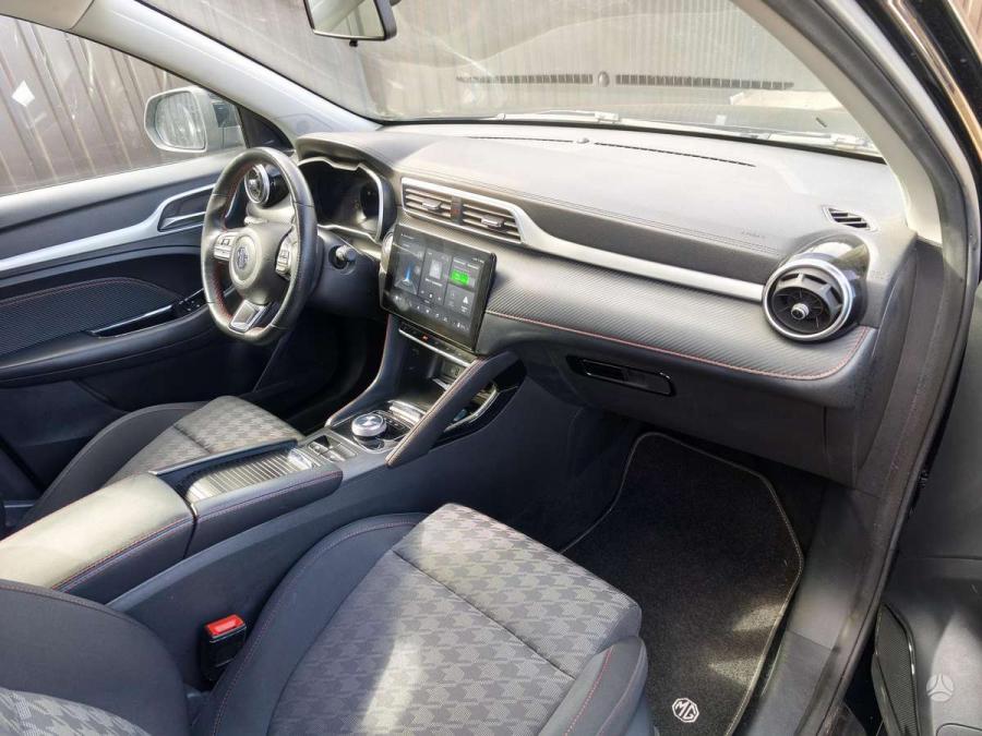 Black MG ZS 2022 in Kaunas, with an engine capacity of 0.00 L and mileage of 118 thousand km for 9999 €, photo 11 on AUTOMOTO.COM.LV