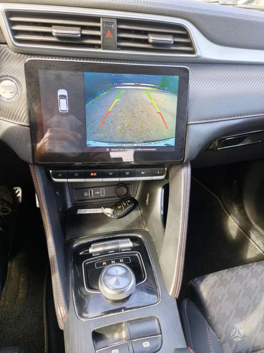 Black MG ZS 2022 in Kaunas, with an engine capacity of 0.00 L and mileage of 118 thousand km for 9999 €, photo 12 on AUTOMOTO.COM.LV