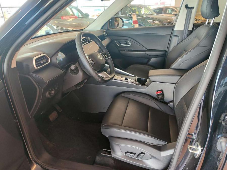 Melns MG ZS 2025 Šauļi, ar dzinēja tilpumu 1.50 L un nobraukumu 13 tūkst. km par 22550 €, foto 9 vietnē AUTOMOTO.COM.LV