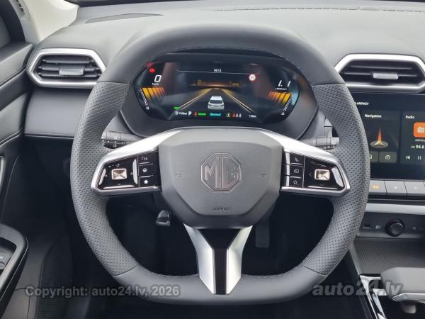 Black MG ZS 2026 in Johvi, with an engine capacity of 1.50 L and mileage of 10 thousand km for 27680 €, photo 6 on AUTOMOTO.COM.LV