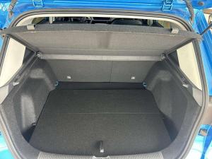 Zils MG ZS 2026 Šauļi, ar dzinēja tilpumu 1.50 L un nobraukumu 2 tūkst. km par 26000 €, foto 12 vietnē AUTOMOTO.COM.LV