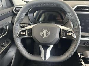 Zils MG ZS 2026 Šauļi, ar dzinēja tilpumu 1.50 L un nobraukumu 2 tūkst. km par 26000 €, foto 18 vietnē AUTOMOTO.COM.LV