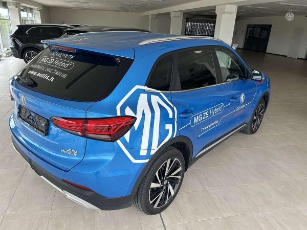 Zils MG ZS 2026 Šauļi, ar dzinēja tilpumu 1.50 L un nobraukumu 2 tūkst. km par 26000 €, foto 5 vietnē AUTOMOTO.COM.LV