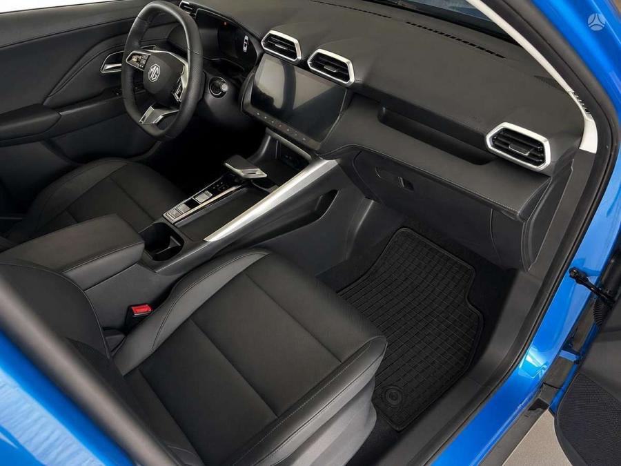 Zils MG ZS 2026 Šauļi, ar dzinēja tilpumu 1.50 L un nobraukumu 2 tūkst. km par 26000 €, foto 15 vietnē AUTOMOTO.COM.LV