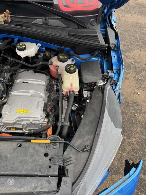 Zils MG ZS 2024 Tauragė, ar dzinēja tilpumu 1.50 L un nobraukumu 15 tūkst. km par 7900 €, foto 11 vietnē AUTOMOTO.COM.LV