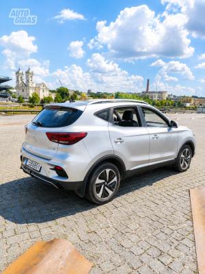 MG ZS 2022 in Kaunas, with an engine capacity of 0.00 L and mileage of 77 thousand km for 16000 €, photo 5 on AUTOMOTO.COM.LV