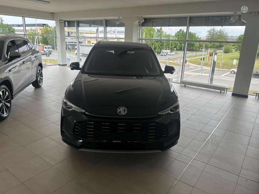 Zaļš MG ZS 2026 Šauļi, ar dzinēja tilpumu 1.50 L un nobraukumu 0 tūkst. km par 26890 €, foto 3 vietnē AUTOMOTO.COM.LV