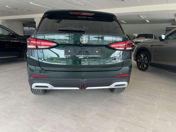 Green MG ZS 2026 in Siauliai, with an engine capacity of 1.50 L and mileage of 0 thousand km for 26890 €, photo 6 on AUTOMOTO.COM.LV