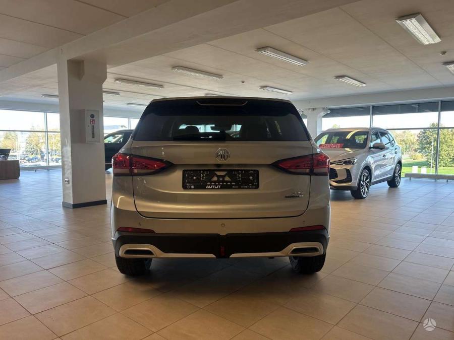 Pelēks MG ZS 2025 Šauļi, ar dzinēja tilpumu 1.50 L un nobraukumu 21 tūkst. km par 22750 €, foto 6 vietnē AUTOMOTO.COM.LV