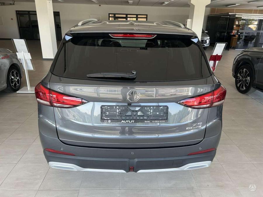Grey MG ZS 2026 in Siauliai, with an engine capacity of 1.50 L and mileage of 0 thousand km for 26390 €, photo 6 on AUTOMOTO.COM.LV