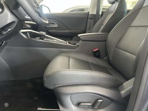 Grey MG ZS 2026 in Siauliai, with an engine capacity of 1.50 L and mileage of 0 thousand km for 26390 €, photo 14 on AUTOMOTO.COM.LV