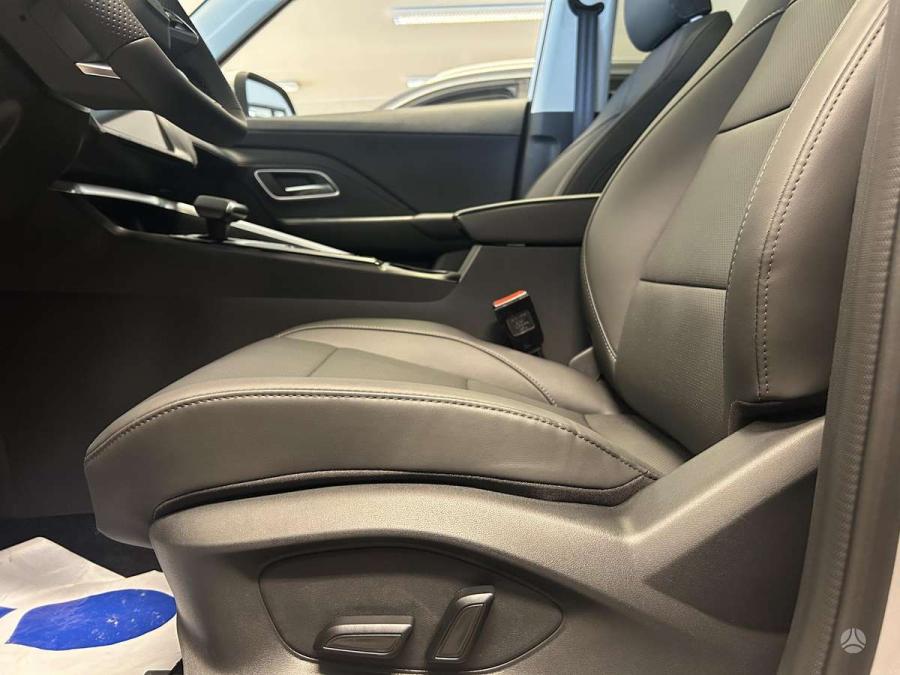 Pelēks MG ZS 2026 Šauļi, ar dzinēja tilpumu 1.50 L un nobraukumu 0 tūkst. km par 26390 €, foto 13 vietnē AUTOMOTO.COM.LV