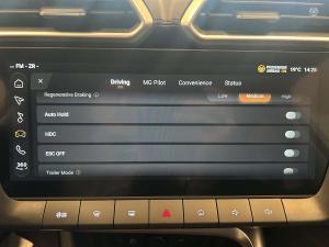 Pelēks MG ZS 2026 Šauļi, ar dzinēja tilpumu 1.50 L un nobraukumu 0 tūkst. km par 26390 €, foto 24 vietnē AUTOMOTO.COM.LV