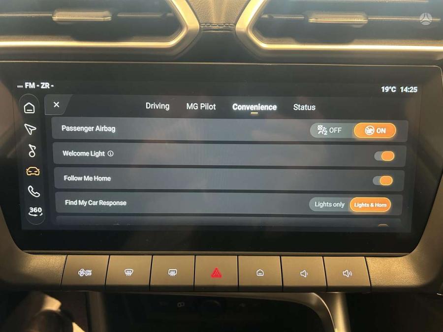 Pelēks MG ZS 2026 Šauļi, ar dzinēja tilpumu 1.50 L un nobraukumu 0 tūkst. km par 26390 €, foto 29 vietnē AUTOMOTO.COM.LV