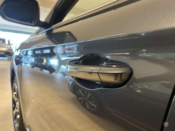 Grey MG ZS 2026 in Siauliai, with an engine capacity of 1.50 L and mileage of 0 thousand km for 22990 €, photo 8 on AUTOMOTO.COM.LV