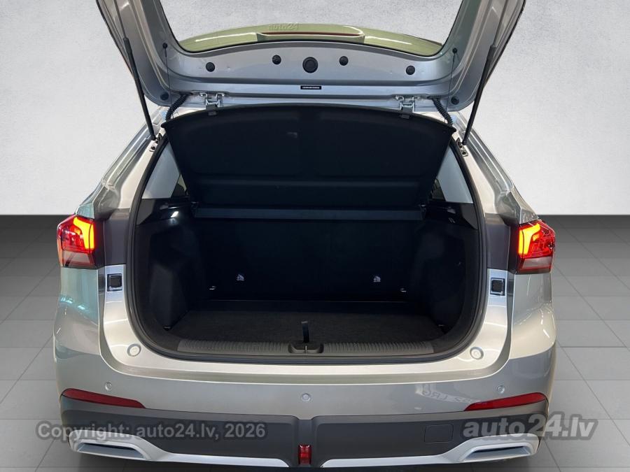 Grey MG ZS 2026 in Tallinn, with an engine capacity of 1.50 L and mileage of 3 thousand km for 25500 €, photo 15 on AUTOMOTO.COM.LV