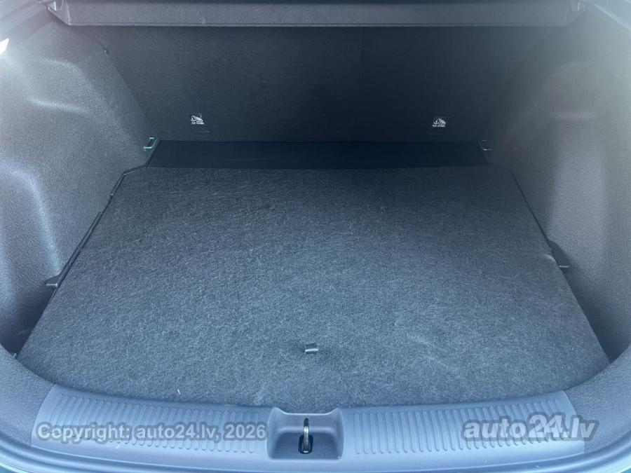MG ZS 2026 Tallina, ar dzinēja tilpumu 1.50 L un nobraukumu 8 tūkst. km par 26400 €, foto 14 vietnē AUTOMOTO.COM.LV
