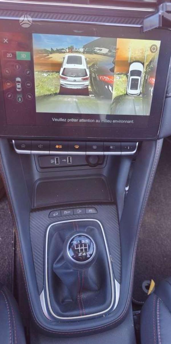 Orange MG ZS 2023 in Panevezys, with an engine capacity of 1.50 L and mileage of 40 thousand km for 6950 €, photo 8 on AUTOMOTO.COM.LV