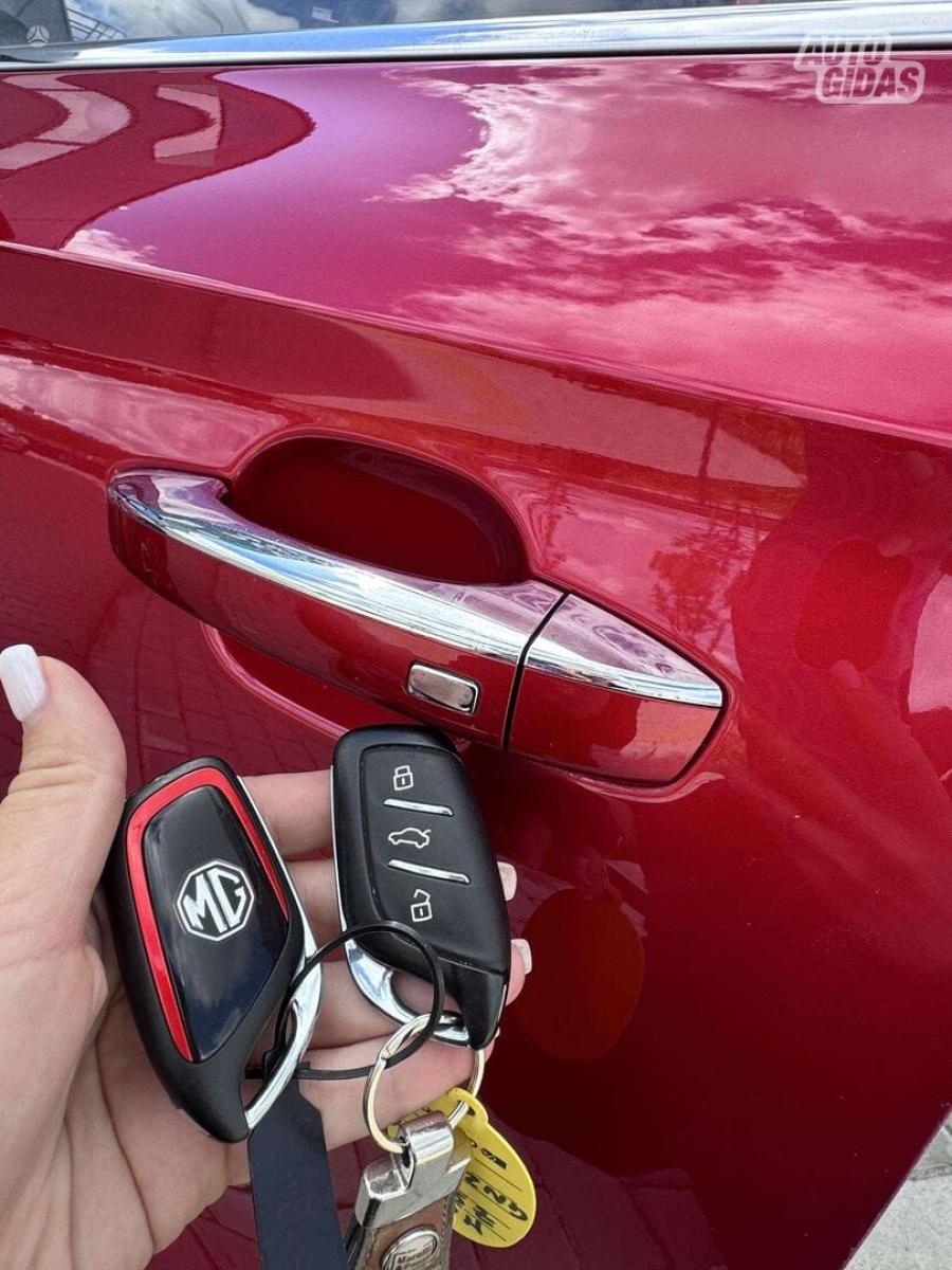 Sarkans MG ZS 2023 Viļņa, ar dzinēja tilpumu 1.00 L un nobraukumu 70 tūkst. km par 13500 €, foto 26 vietnē AUTOMOTO.COM.LV