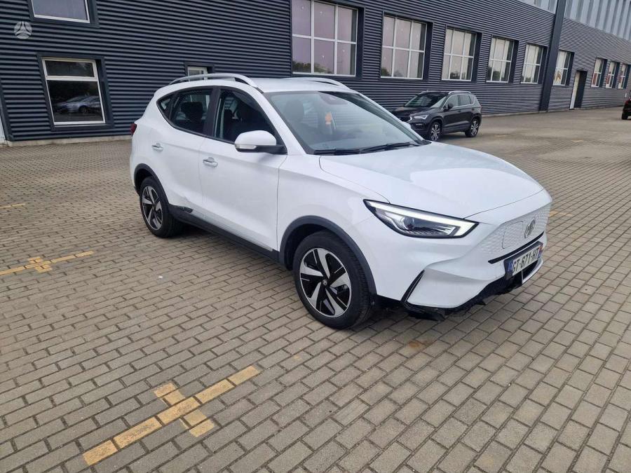 Balts MG ZS 2023 Tauragė, ar dzinēja tilpumu 0.00 L un nobraukumu 19 tūkst. km par 10900 €, foto 1 vietnē AUTOMOTO.COM.LV
