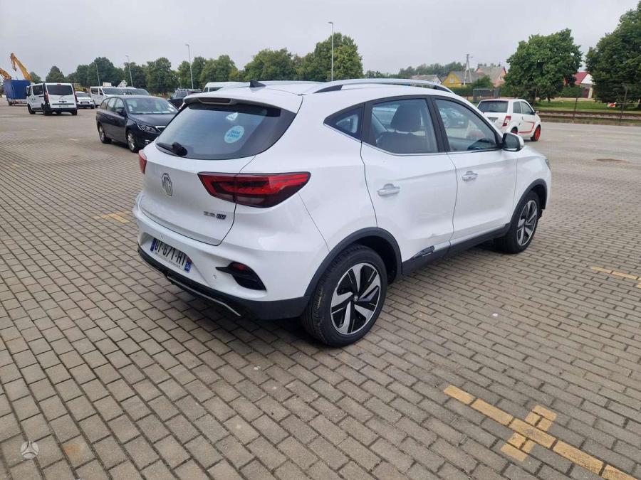 Balts MG ZS 2023 Tauragė, ar dzinēja tilpumu 0.00 L un nobraukumu 19 tūkst. km par 10900 €, foto 5 vietnē AUTOMOTO.COM.LV