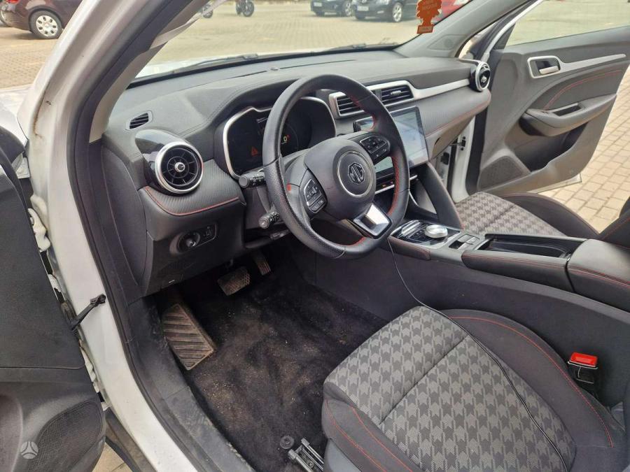 Balts MG ZS 2023 Tauragė, ar dzinēja tilpumu 0.00 L un nobraukumu 19 tūkst. km par 10900 €, foto 14 vietnē AUTOMOTO.COM.LV