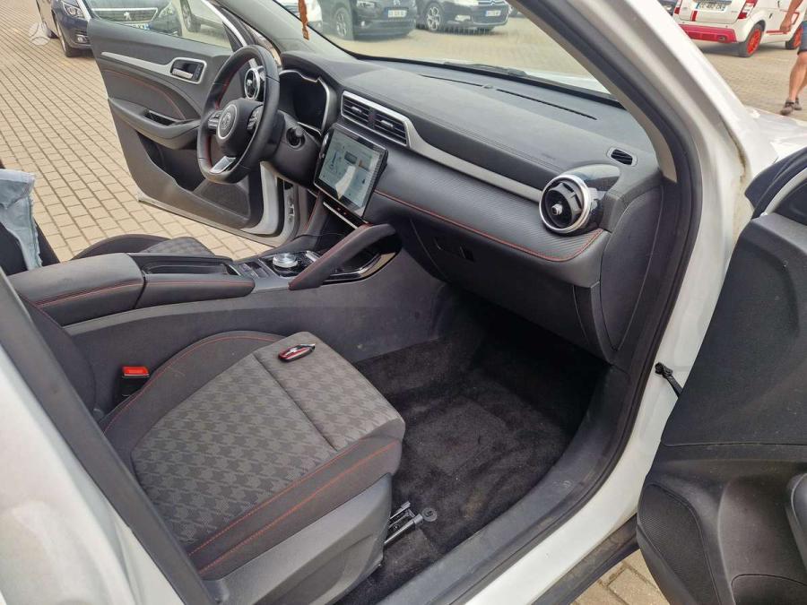 Balts MG ZS 2023 Tauragė, ar dzinēja tilpumu 0.00 L un nobraukumu 19 tūkst. km par 10900 €, foto 30 vietnē AUTOMOTO.COM.LV