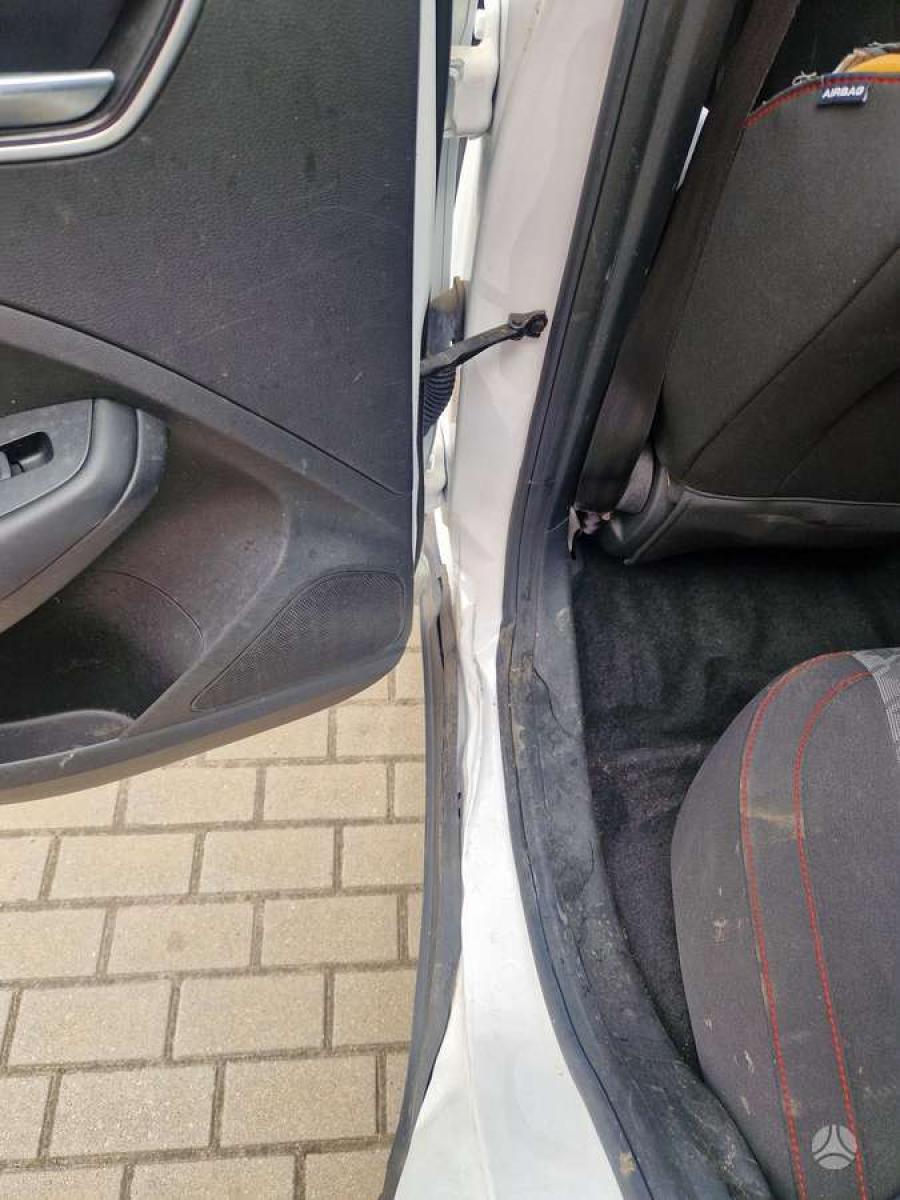 Balts MG ZS 2023 Tauragė, ar dzinēja tilpumu 0.00 L un nobraukumu 19 tūkst. km par 10200 €, foto 24 vietnē AUTOMOTO.COM.LV