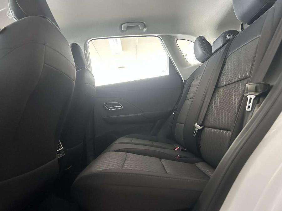 White MG ZS 2026 in Siauliai, with an engine capacity of 1.50 L and mileage of 0 thousand km for 23490 €, photo 14 on AUTOMOTO.COM.LV