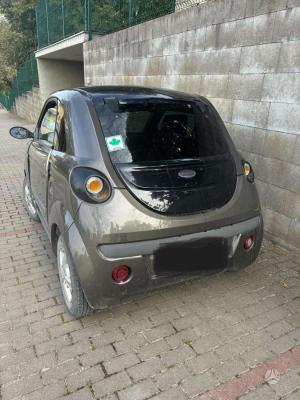Brown Microcar DUE 2017 in Vilnius, with an engine capacity of 0.51 L and mileage of 67 thousand km for 5100 €, photo 3 on AUTOMOTO.COM.LV