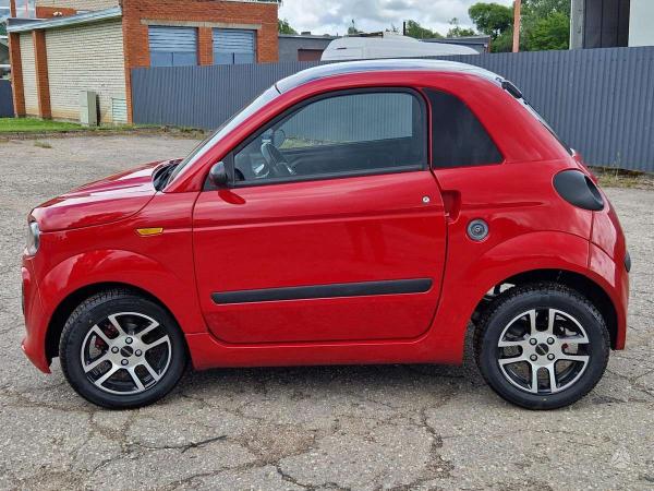 Red Microcar DUE 2020 in Kedainiai, with an engine capacity of 0.50 L and mileage of 31 thousand km for 7900 €, photo 8 on AUTOMOTO.COM.LV