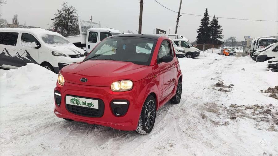 Red Microcar DUE 2024 in Klaipeda, with an engine capacity of 0.50 L and mileage of 4 thousand km for 10990 €, photo 6 on AUTOMOTO.COM.LV