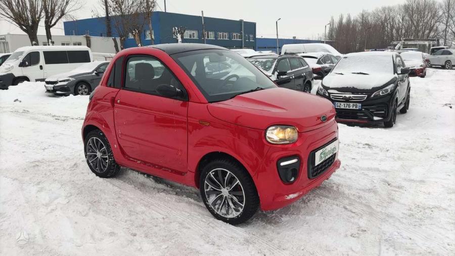 Red Microcar DUE 2024 in Klaipeda, with an engine capacity of 0.50 L and mileage of 4 thousand km for 10990 €, photo 8 on AUTOMOTO.COM.LV