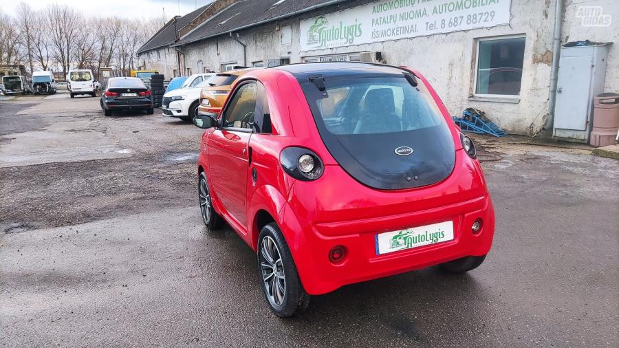 Red Microcar DUE 2024 in Klaipeda, with an engine capacity of 0.50 L and mileage of 4 thousand km for 10990 €, photo 6 on AUTOMOTO.COM.LV