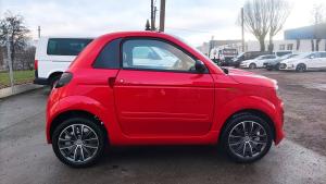Red Microcar DUE 2024 in Klaipeda, with an engine capacity of 0.50 L and mileage of 4 thousand km for 10990 €, photo 7 on AUTOMOTO.COM.LV
