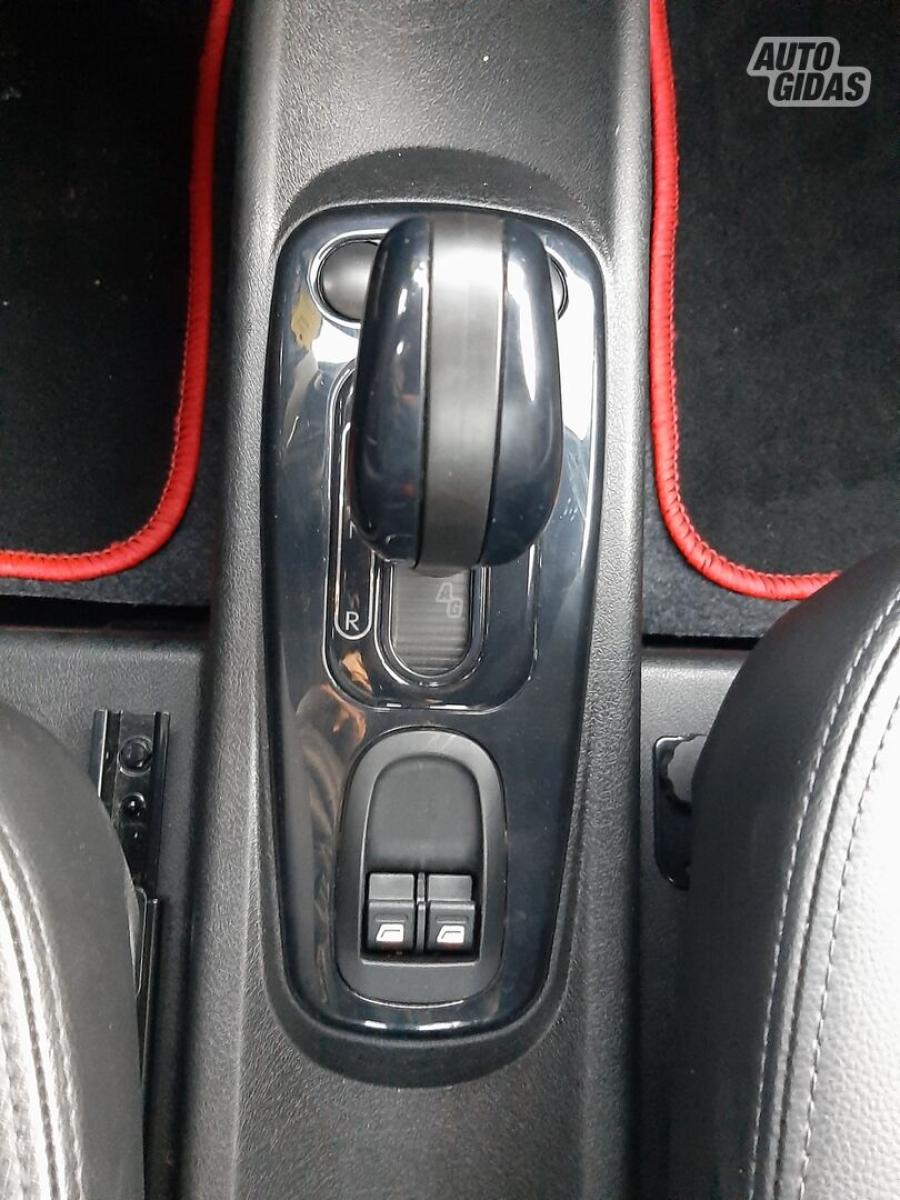 Red Microcar DUE 2024 in Klaipeda, with an engine capacity of 0.50 L and mileage of 4 thousand km for 10990 €, photo 21 on AUTOMOTO.COM.LV