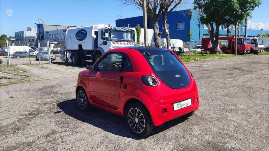 Red Microcar DUE 2024 in Klaipeda, with an engine capacity of 0.50 L and mileage of 4 thousand km for 10490 €, photo 5 on AUTOMOTO.COM.LV