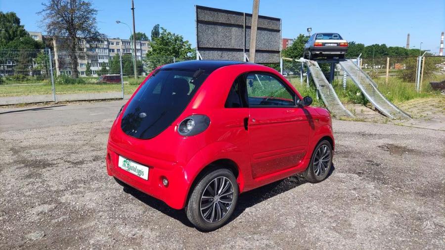 Red Microcar DUE 2024 in Klaipeda, with an engine capacity of 0.50 L and mileage of 4 thousand km for 10490 €, photo 6 on AUTOMOTO.COM.LV
