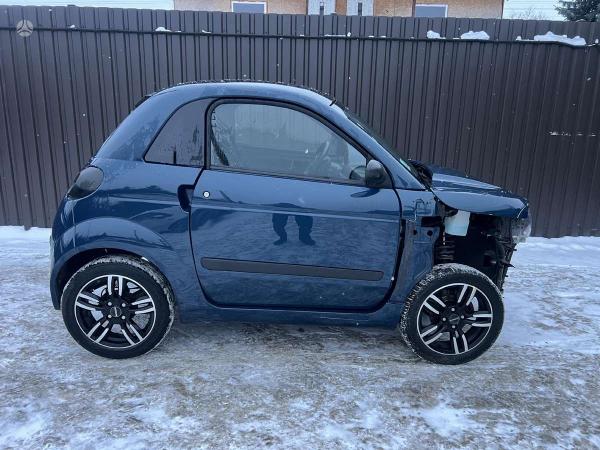 Violet Microcar DUE 2023 in Kaunas, with an engine capacity of 0.50 L and mileage of 11 thousand km for 5999 €, photo 5 on AUTOMOTO.COM.LV