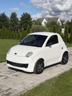 Balts Microcar DUE 2015 Šauļi, ar dzinēja tilpumu 0.40 L un nobraukumu 43 tūkst. km par 3450 €, foto  vietnē AUTOMOTO.COM.LV
