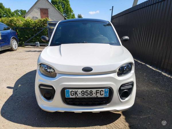 Balts Microcar DUE 2022 Kauņa, ar dzinēja tilpumu 0.50 L un nobraukumu 23 tūkst. km par 6200 €, foto  vietnē AUTOMOTO.COM.LV