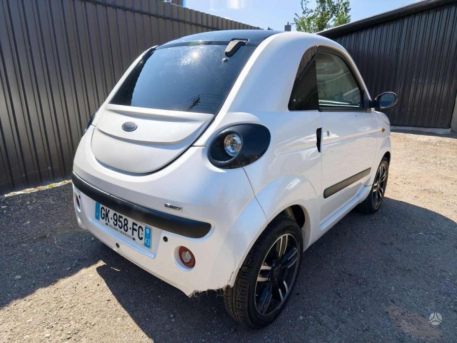 Balts Microcar DUE 2022 Kauņa, ar dzinēja tilpumu 0.50 L un nobraukumu 23 tūkst. km par 6200 €, foto 7 vietnē AUTOMOTO.COM.LV
