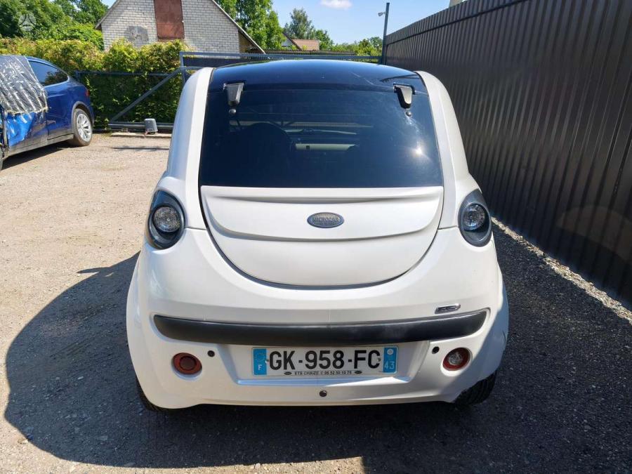 Balts Microcar DUE 2022 Kauņa, ar dzinēja tilpumu 0.50 L un nobraukumu 23 tūkst. km par 6200 €, foto 9 vietnē AUTOMOTO.COM.LV