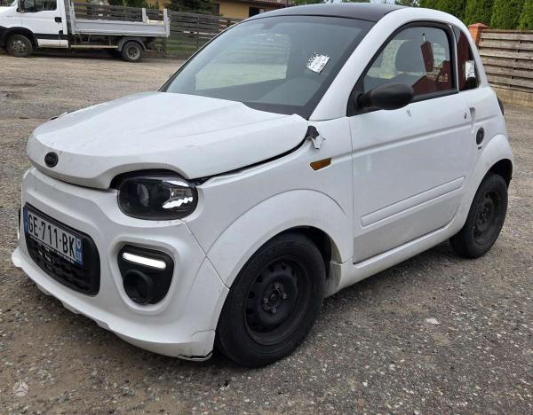 White Microcar DUE 2022 in Taurage, with an engine capacity of 0.50 L and mileage of 33 thousand km for 3250 €, photo 1 on AUTOMOTO.COM.LV