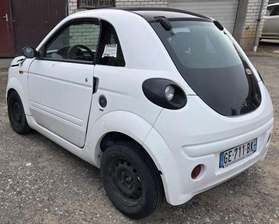 White Microcar DUE 2022 in Taurage, with an engine capacity of 0.50 L and mileage of 33 thousand km for 3250 €, photo 5 on AUTOMOTO.COM.LV
