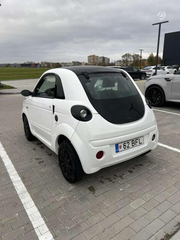 White Microcar DUE 2018 in Alytus, with an engine capacity of 0.00 L and mileage of 42 thousand km for 4500 €, photo 5 on AUTOMOTO.COM.LV