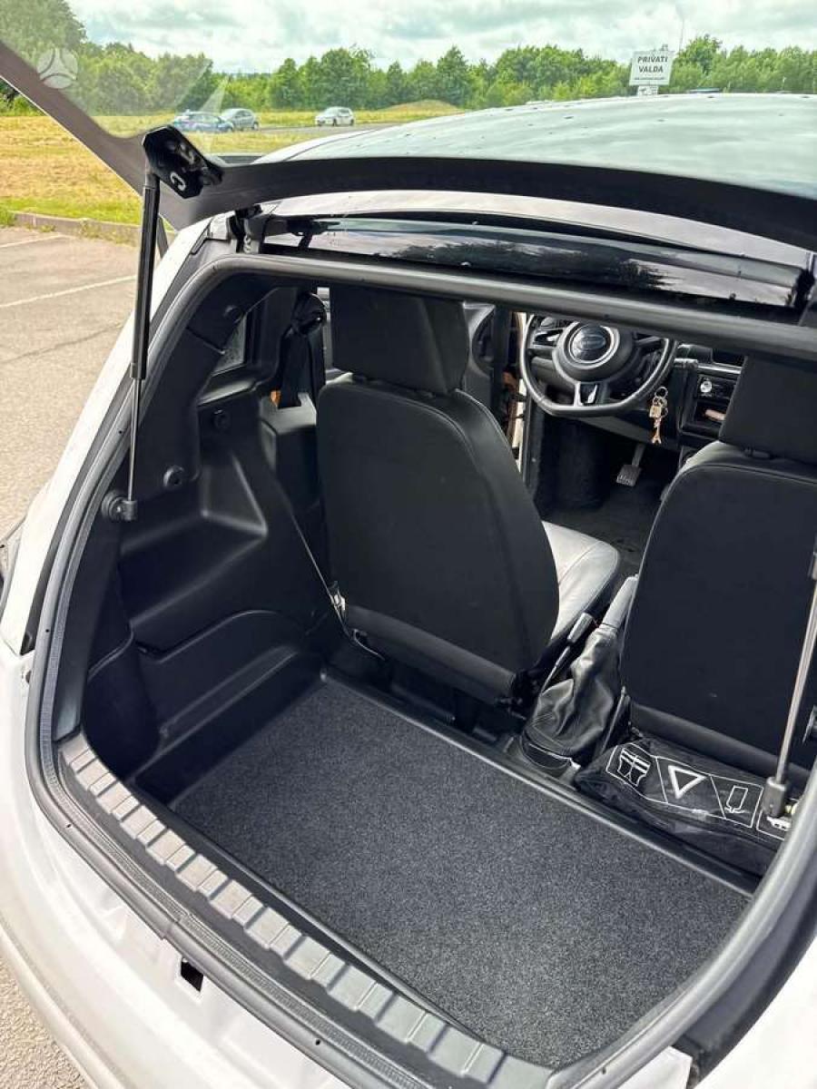 White Microcar DUE 2022 in Klaipeda, with an engine capacity of 0.50 L and mileage of 27 thousand km for 6900 €, photo 15 on AUTOMOTO.COM.LV