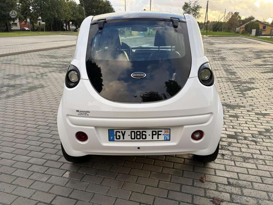 White Microcar DUE 2024 in Gargzdai, with an engine capacity of 0.48 L and mileage of 2 thousand km for 8999 €, photo 5 on AUTOMOTO.COM.LV